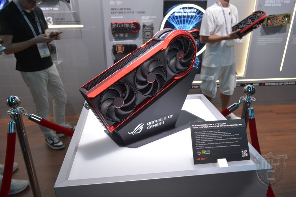 ROG Matrix GeForce RTX 5090 – ASUS Graphics Cards 30th Anniversary ...